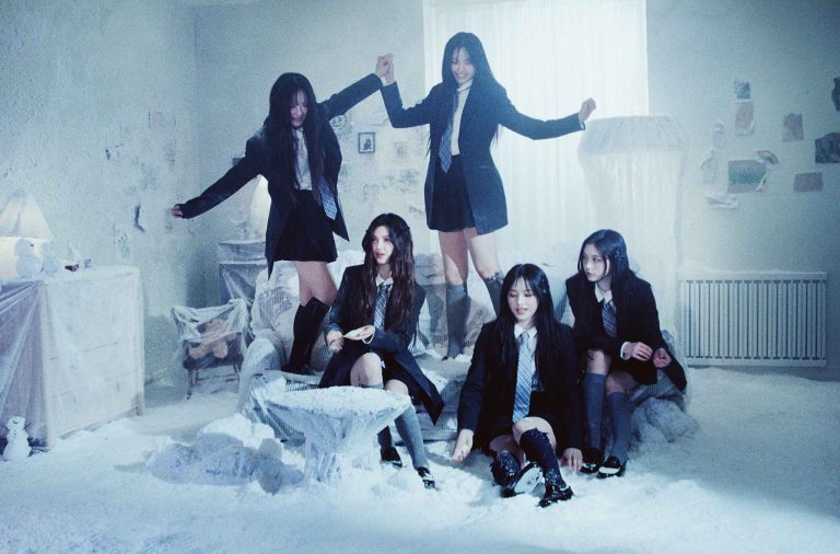 Seoul Shinmun Reporter "HYBE PR Requested Article Correction, Saying ...