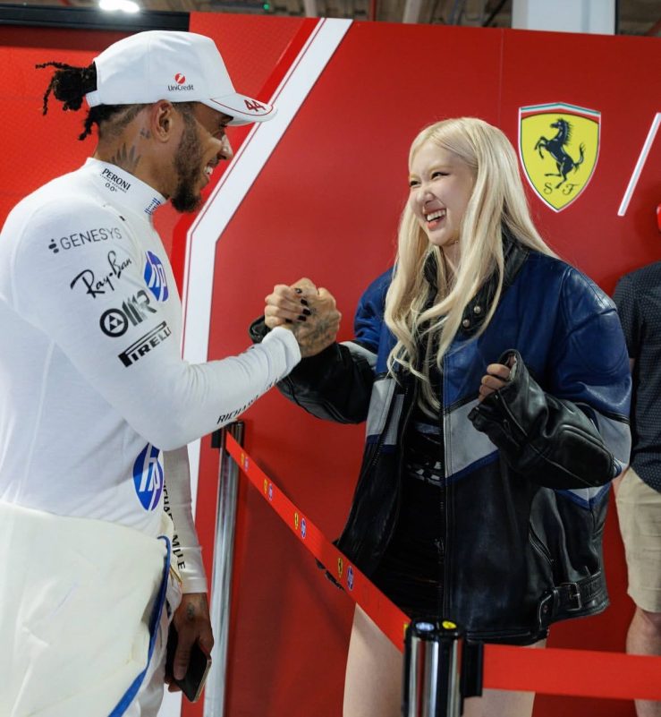 Rosé (BLACKPINK) Sparks Dating Rumors with Lewis Hamilton at Met Gala ...