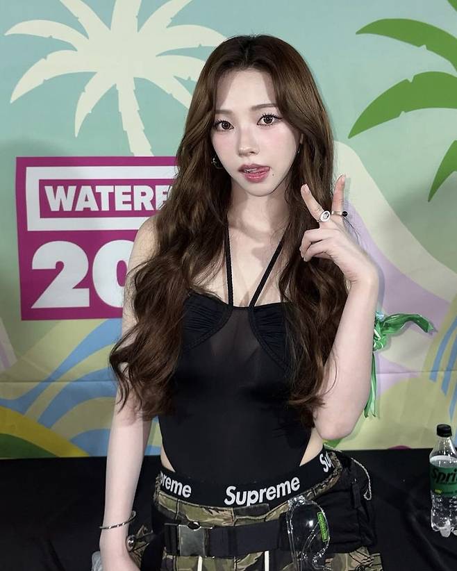 Sagging Style Is Back: Jennie, Karina, and Giselle Lead the Trend of ...